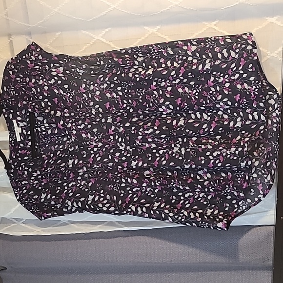 fun 2 fun | Tops | Vneck Blouse | Poshmark